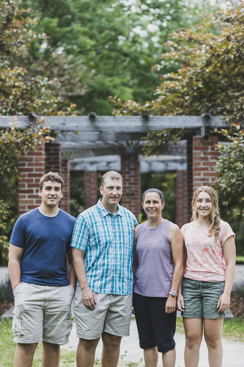 Collingwood Arboretum Family Portraits: Ridiculously Happy Ppl