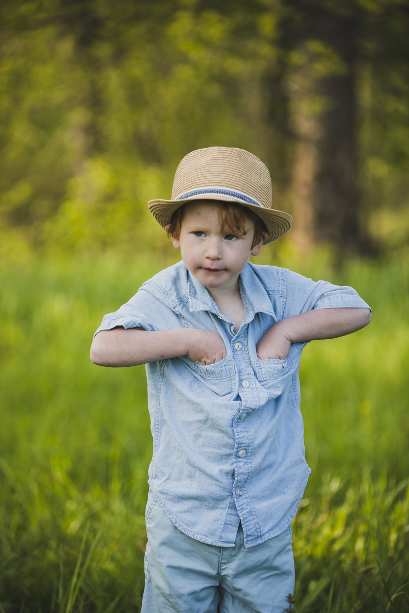 Rural Family Photos: Gunn Family | Ridiculously Happy Ppl