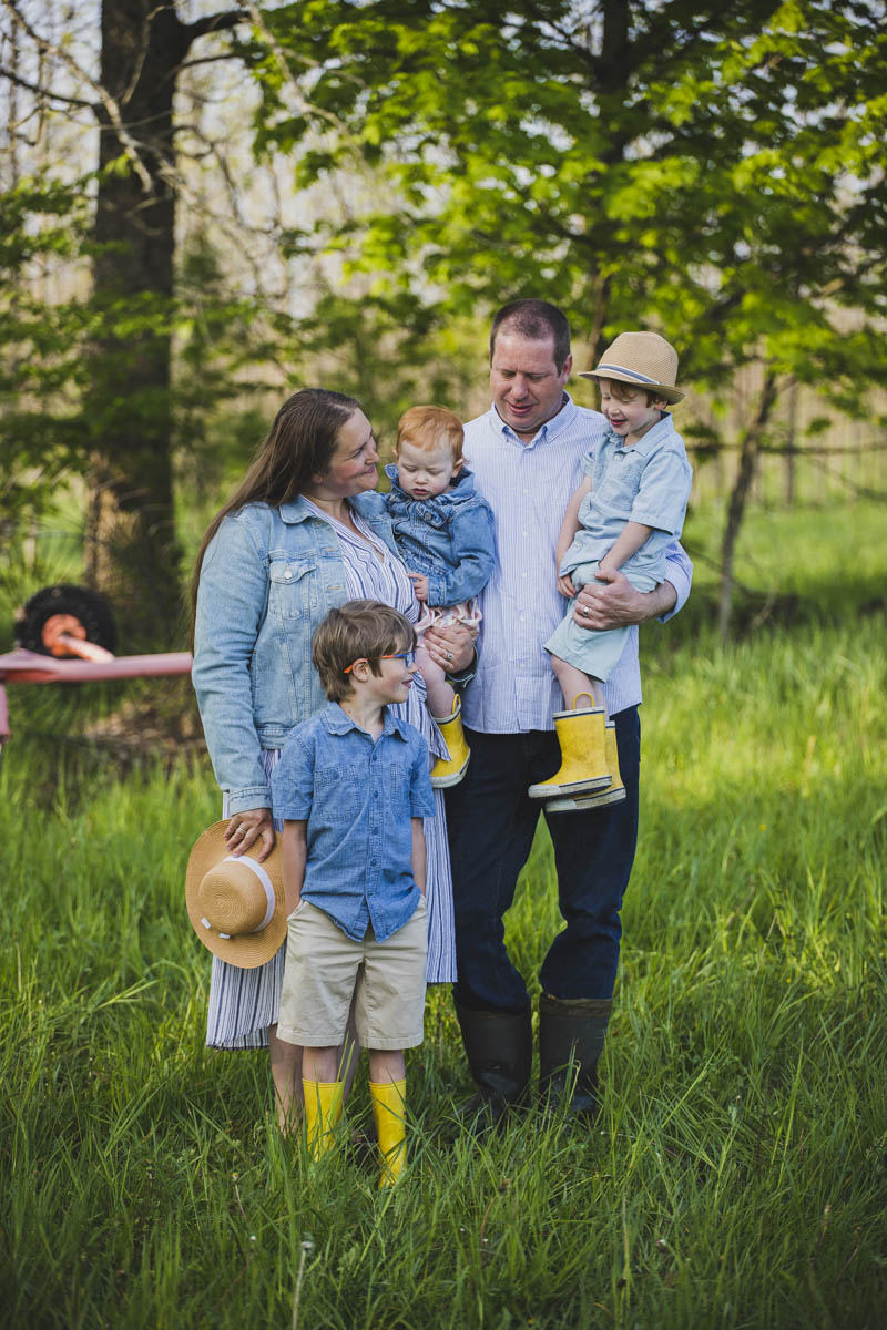 Rural Family Photos: Gunn Family | Ridiculously Happy Ppl