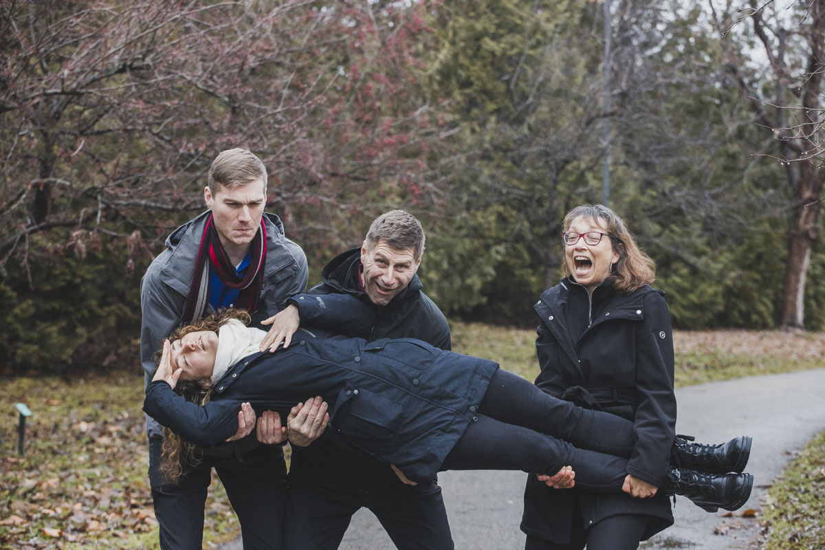 Collingwood Family Photos: For Ridiculously Happy Ppl who Ski